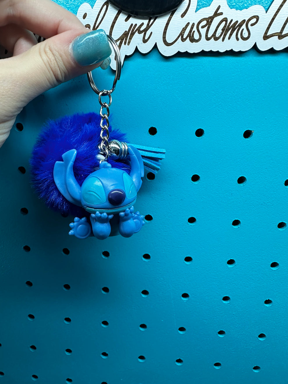 Stitch keychain – Material Girl Customs